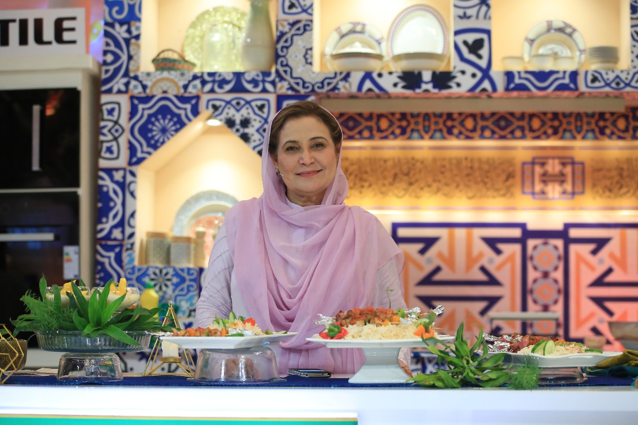 Photo Gallery | Naheed Aapa